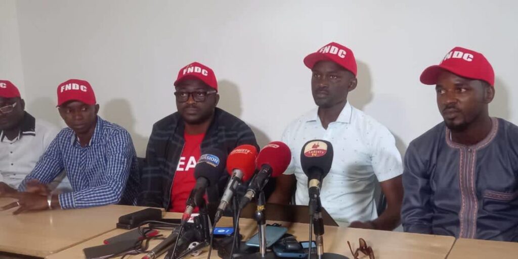 Guinée Le Fndc Dépose Une Plainte Contre Les Agents De La Brb 2 Et
